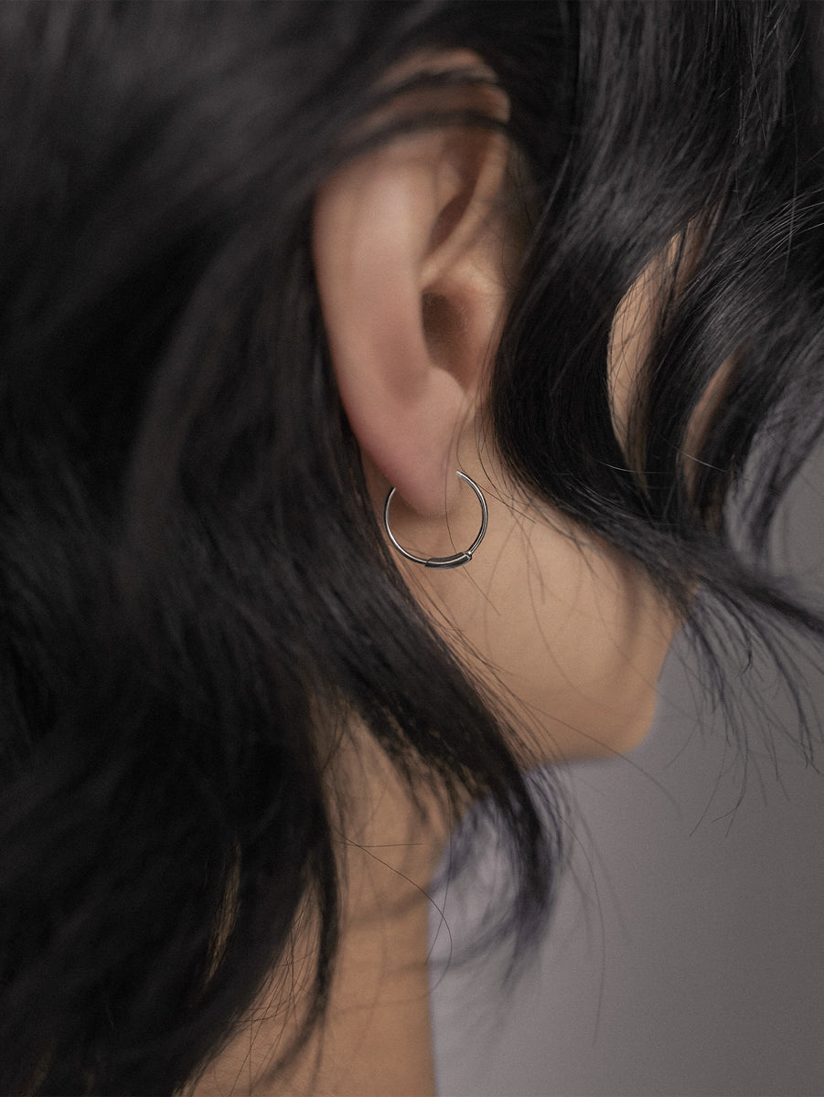 MARIA BLACK Basic Hoop - Silver 12 KÜPE