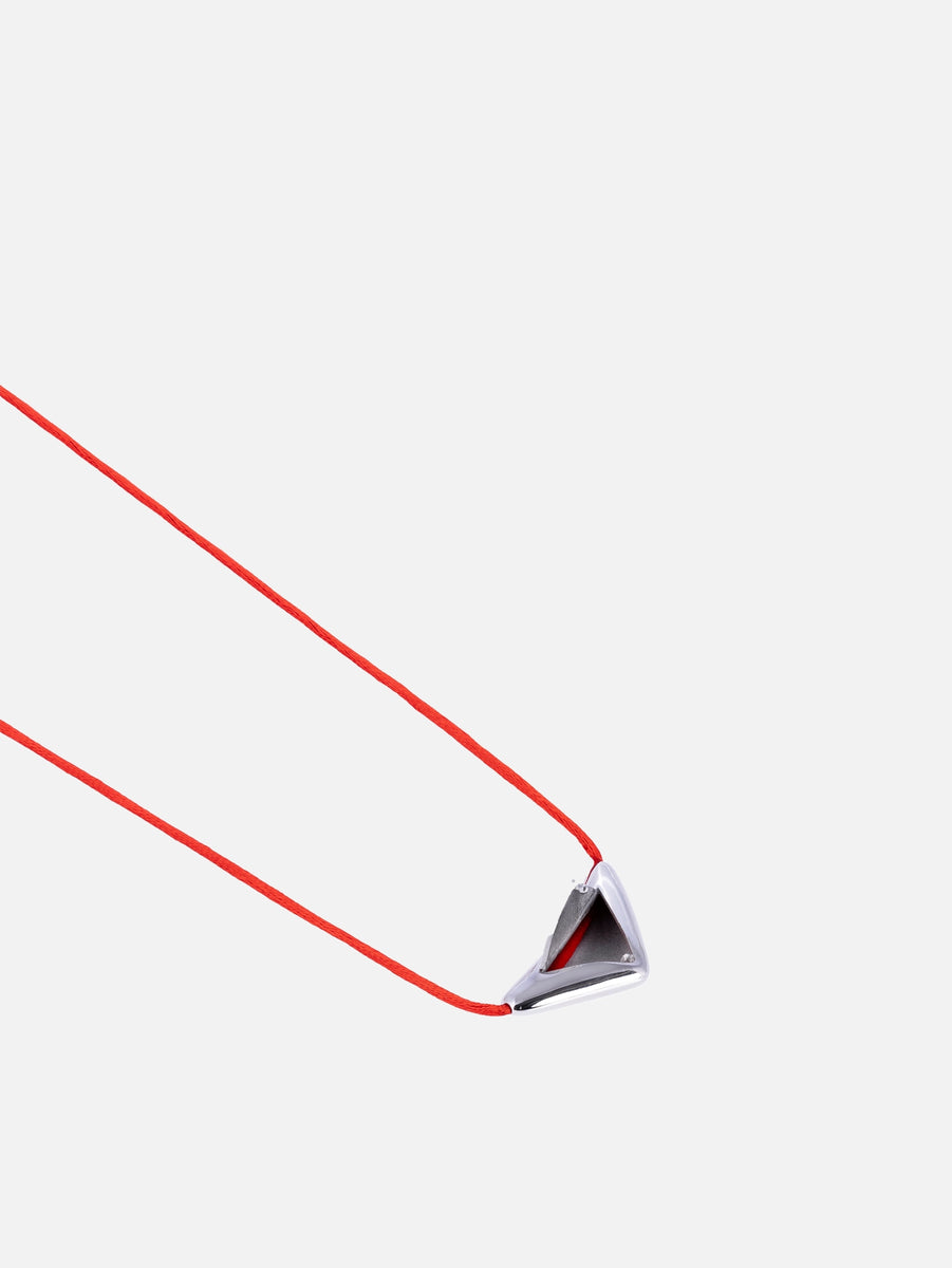 Muska Pendant/Red Satin/Shiny